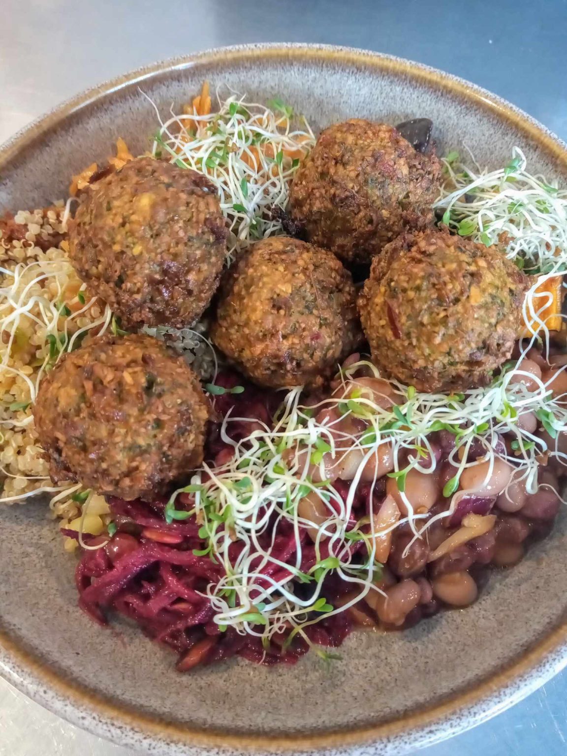 Dave’s Pop-up Vegan Cafe – Vegan Highland